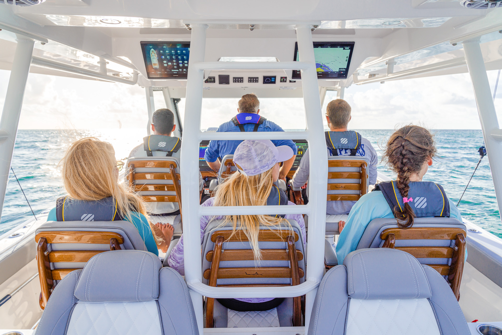 45-Foot Center Console–Everglades 455CC Offshore Fishing Boat