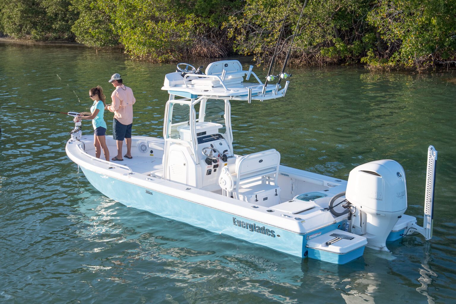 Everglades 243cc Hybrid Boat