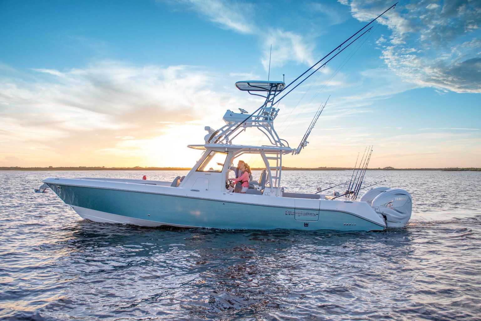 Everglades Center Console Boats - Unsinkable Offshore Fishing Boats